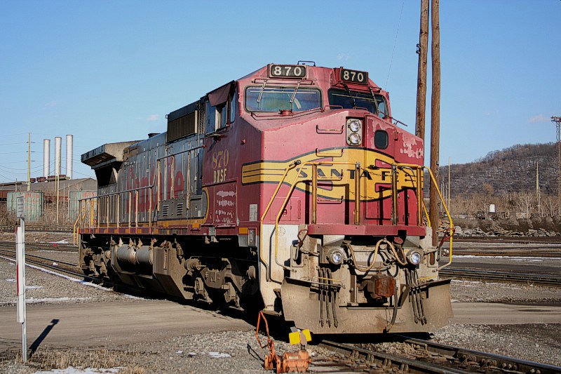 BNSF 870